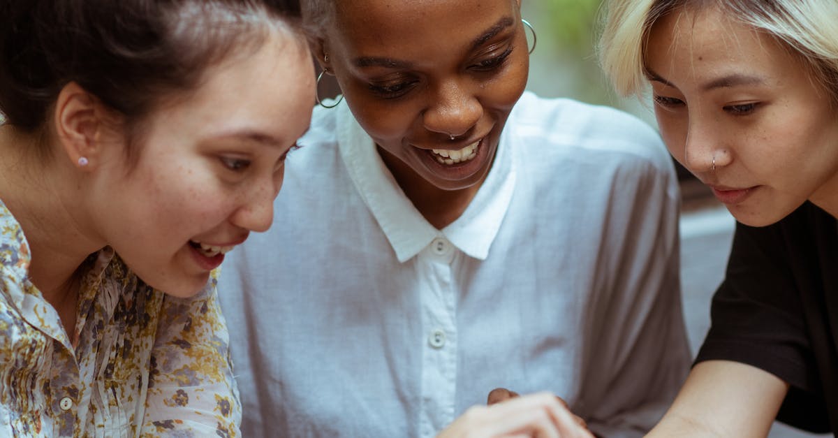 #1 Disruptive Advertising Examples - Free Tips & Proven Tricks