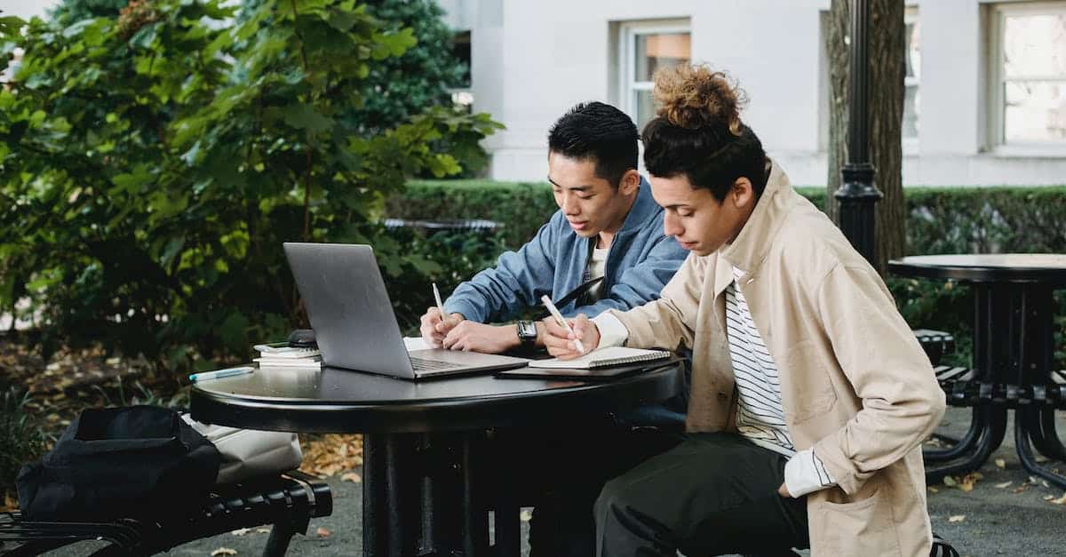 #1 Advertising Revenue Model - Free Tips & Proven Tricks