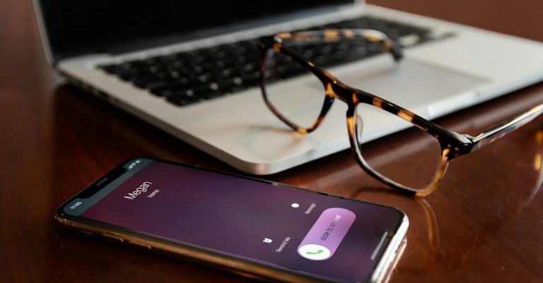 #1 Facebook Banner Ad Examples - Free Tips & Proven Tricks